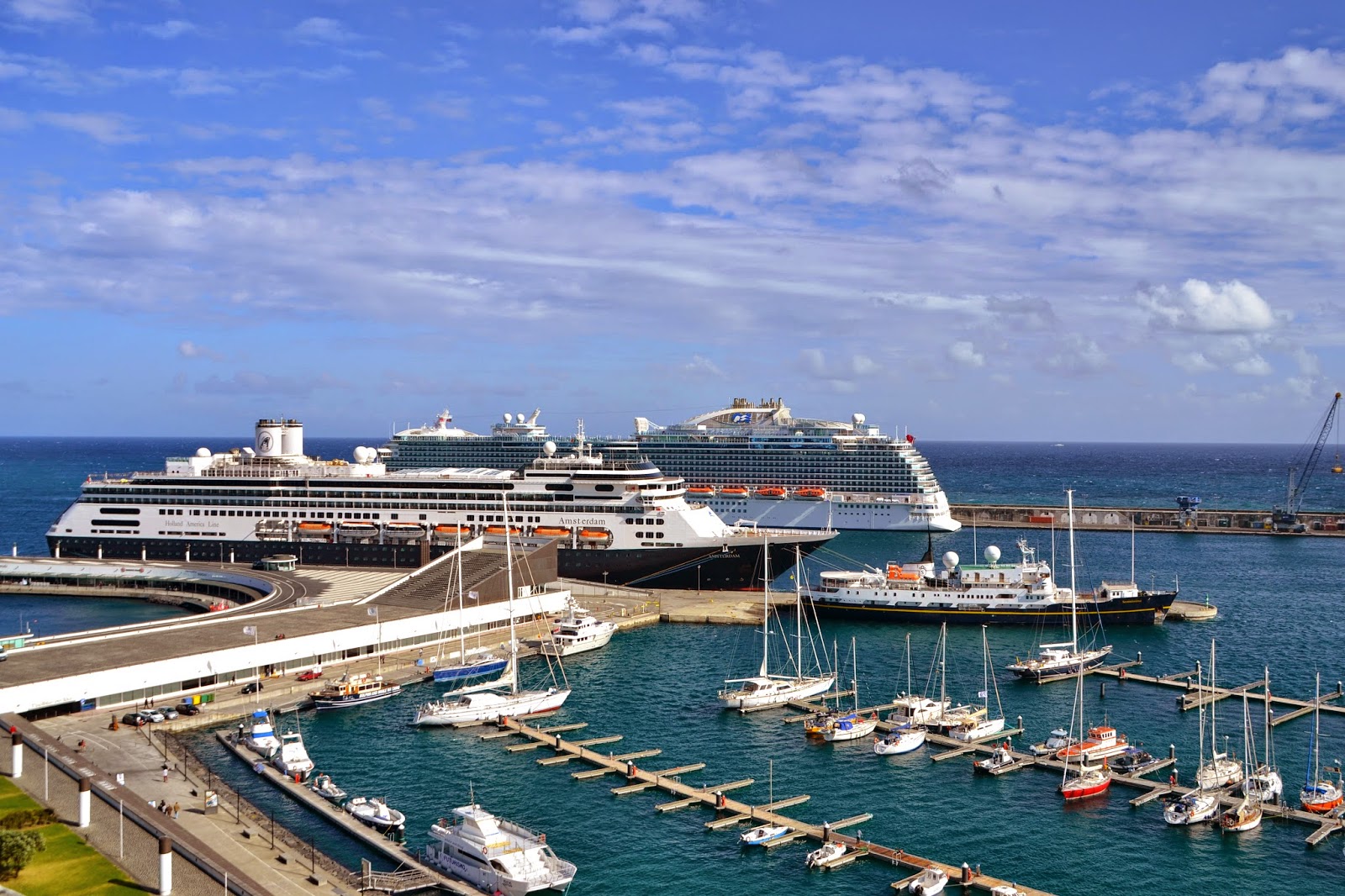 Azores Cruise Club - Cruzeiros nos Açores: Ponta Delgada com 3 navios ...