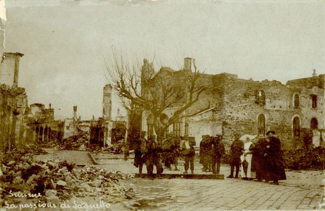 © RadioFilopoli.eu: 40 ΣΠΑΝΙΑ ΚΑΡΕ ΑΠΟ ΤΗΝ ΜΑΝΑ ΣΜΥΡΝΗ
