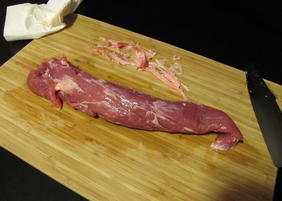 Smells Like Food in Here: Pork Tenderloin Silverskin