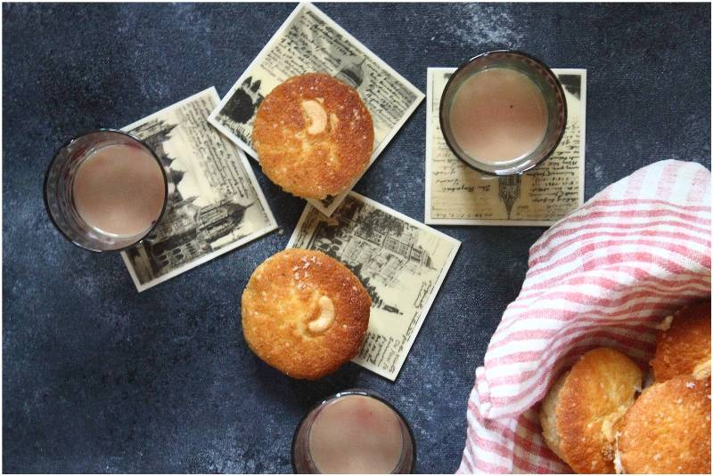 Baker in Disguise: Mava Cakes