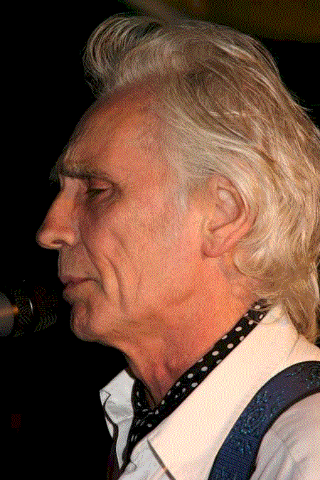 Radio To Go: Steve Gibbons talks and plays on Radio to Go