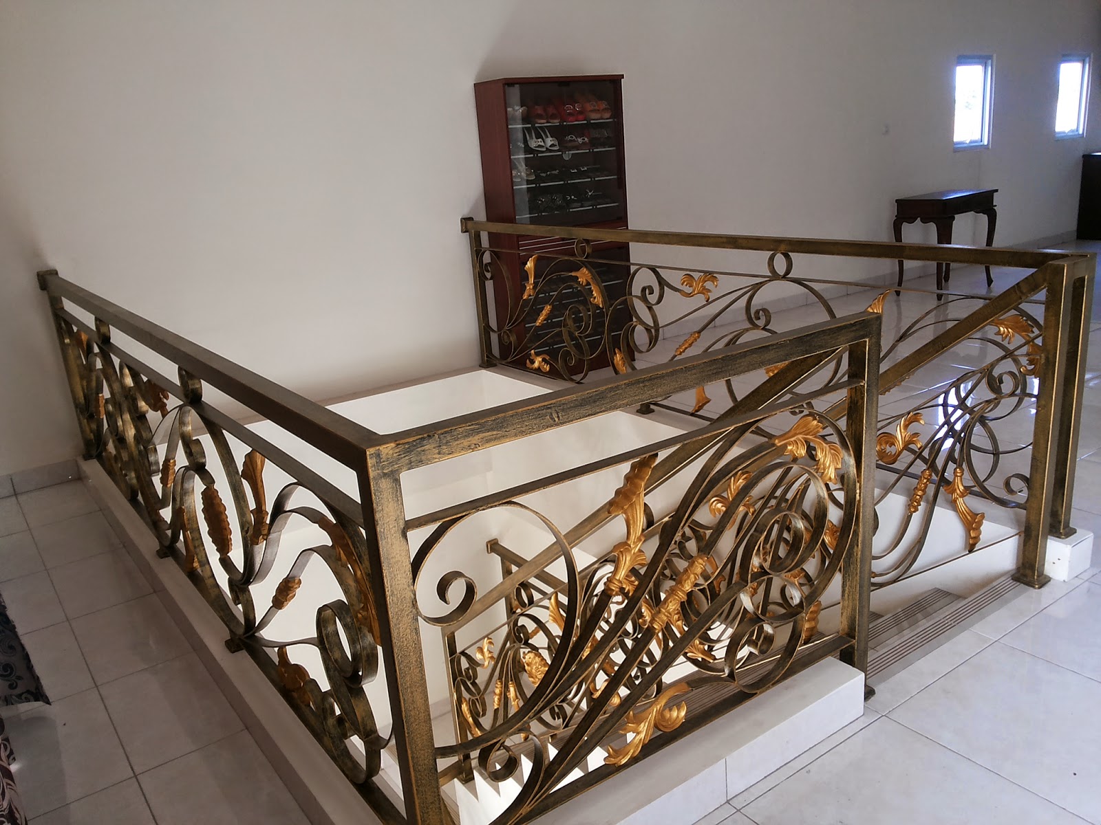 a. Harga balkon dan railling besi minimalis Rp. 350.000 / m2 sampai ...