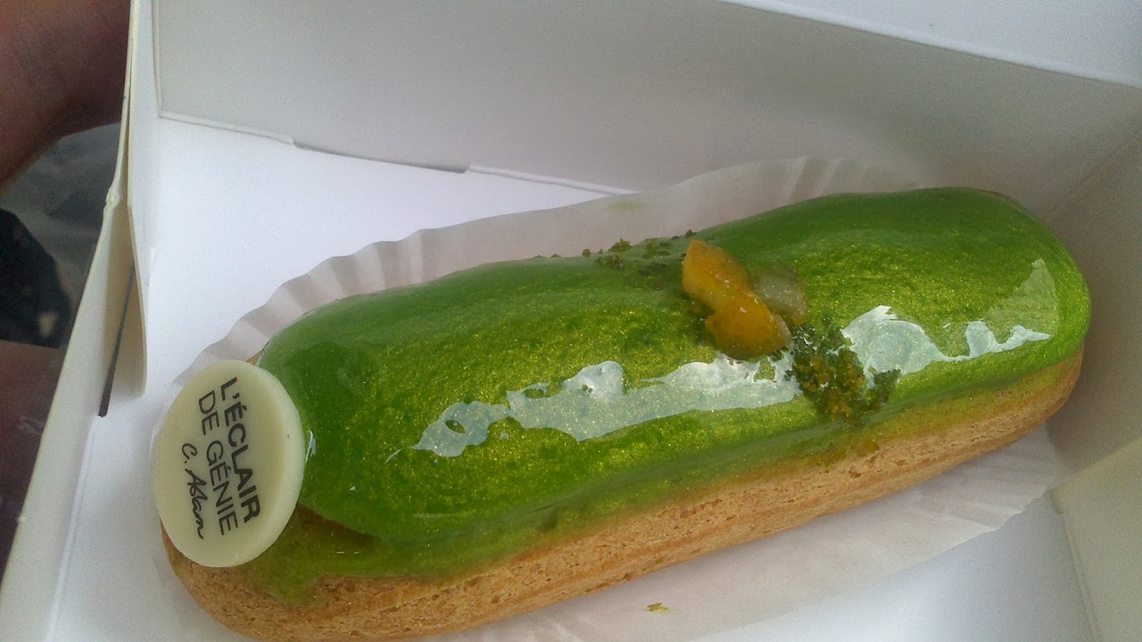 ZesteZ cheZ vous: Test : Le pistache-orange de "l'Eclair de génie"