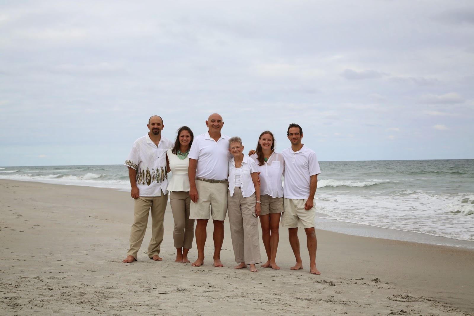 A Slice of Smith Life: Family Photo Shoot of our Blessed Beach Week