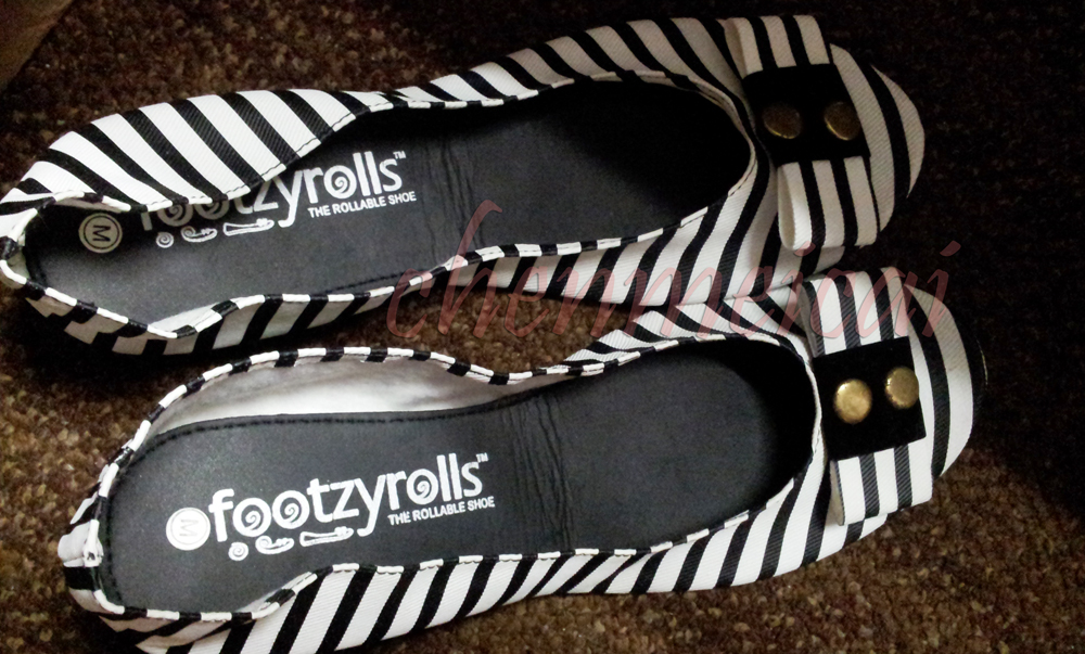 Footzyrolls - The Rollable Shoes | Ice GodDhez ♥ Blog by Chai Chen ...