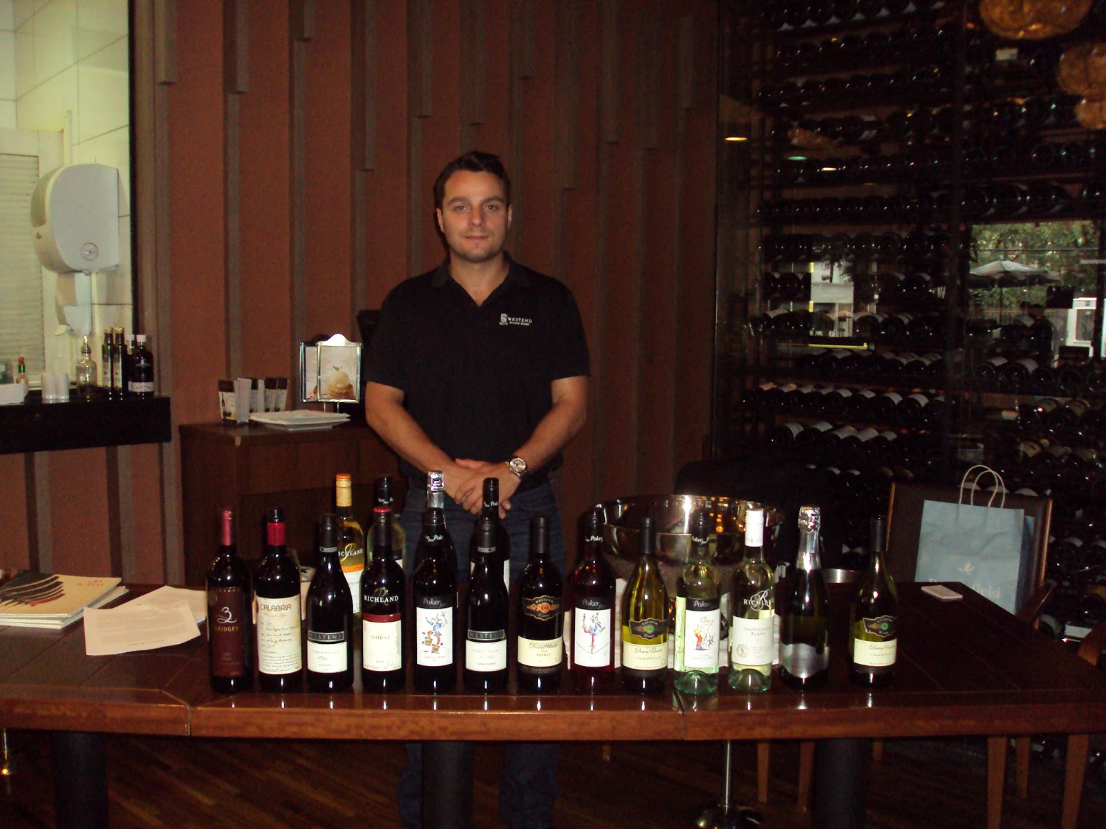 TODOVINHO: KMM E ANDREW CALABRIA LANÇAM A LINHA POKER FACE