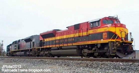 RAILROAD Freight Train Locomotive Engine EMD GE Boxcar BNSF,CSX,FEC ...