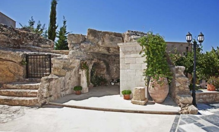 ΚΤΙΣΜA (ΕΛΛΗΝΙΚΑ): ΙΕΡΑ ΜΟΝΗ ΑΓΙΑΣ ΕΙΡΗΝΗΣ - ΡΟΥΣΣΟΣΠΙΤΙ ΡΕΘΥΜΝΟΥ