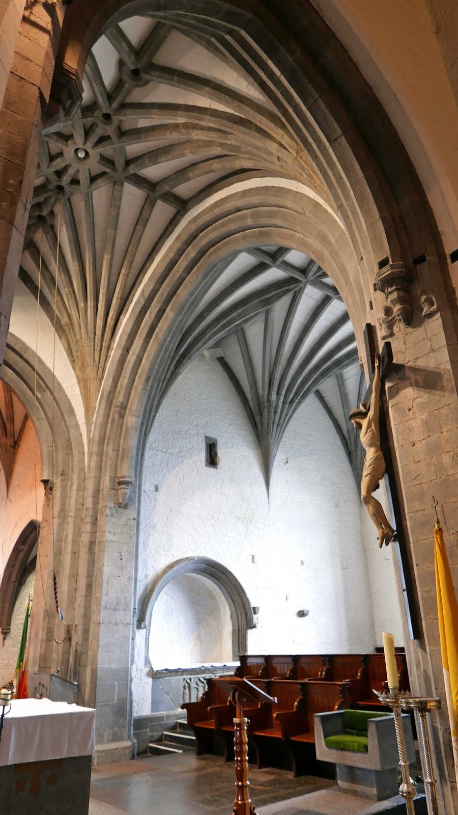 Trip to Tipp. Holycross Abbey and Farney Castle