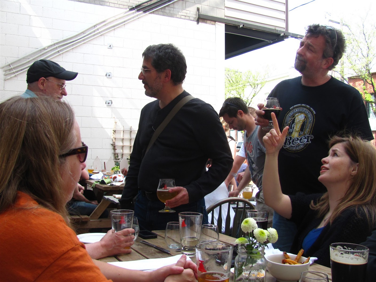 The World of Gord: Ken's Long Weekend Pub Crawl