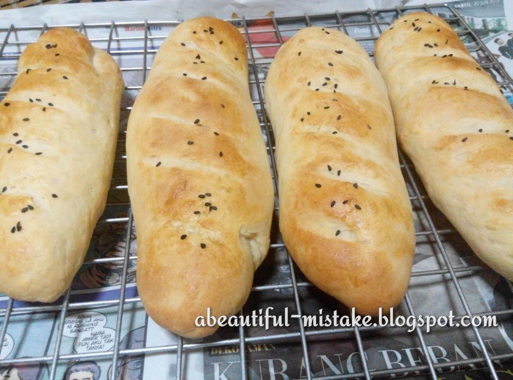 Resepi French Loaf / Roti Perancis | Just a beautiful mistake ...