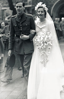 the brunette bibliophile: Review: The Sisters: The Saga of the Mitford ...