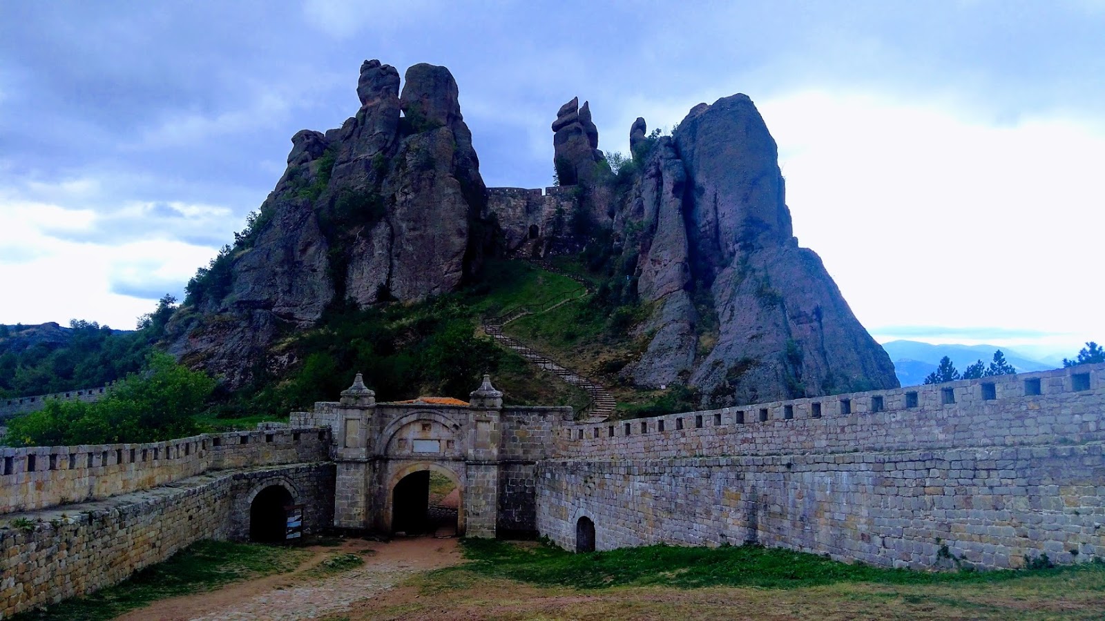 Top 10 Historical places to visit in Bulgaria - The Belgian Explorer