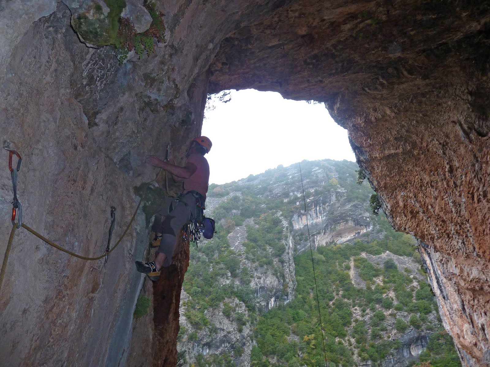 escalade et alpinisme Pyrénées: montanesa, alquezar y rodellar