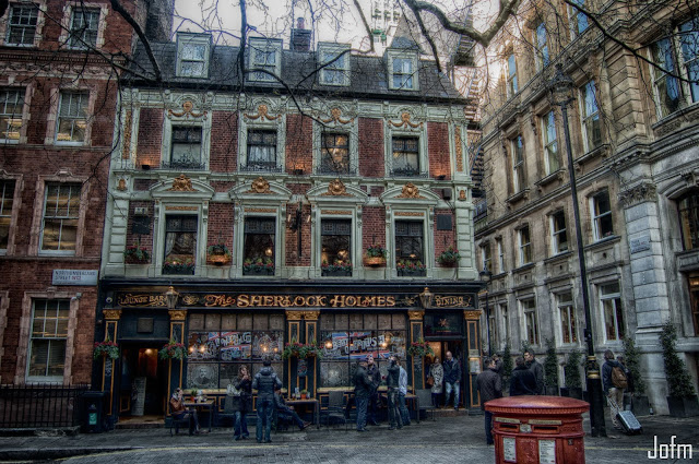 Jofm Photography: Sherlock Holmes Lounge Bar, Northumberland St, London ...