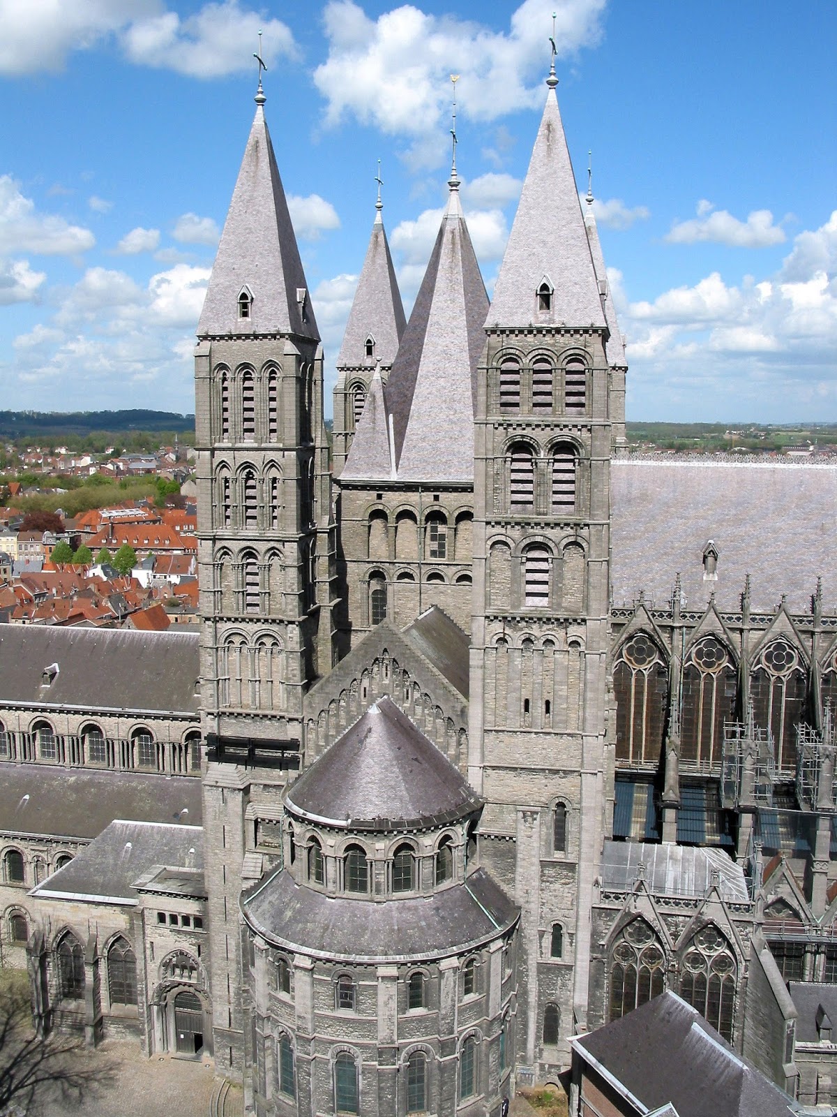 5-five-5: Tournai Cathedral (Tournai - Belgium)