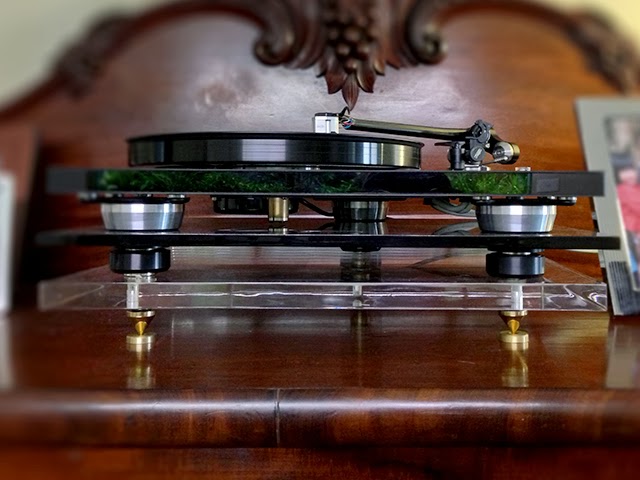 Enjoy life with LP's and Turntables: Leveling Rega RP8....
