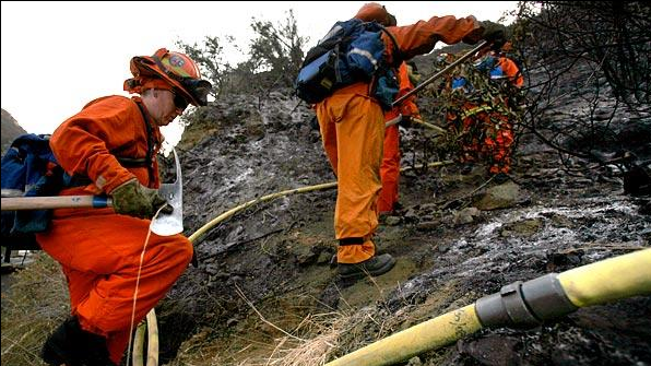 MEC&F Expert Engineers : WIND-DRIVEN WILDFIRE DESTROYS 40 HOMES, BURNS ...