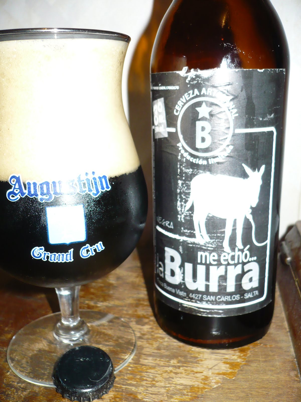 Cervezas del Mundo: Me echó la Burra