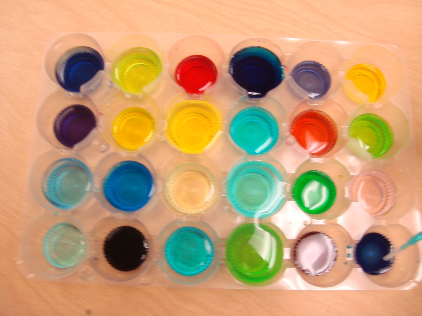 Joyful Learning in the Early Years: Colour Dropping