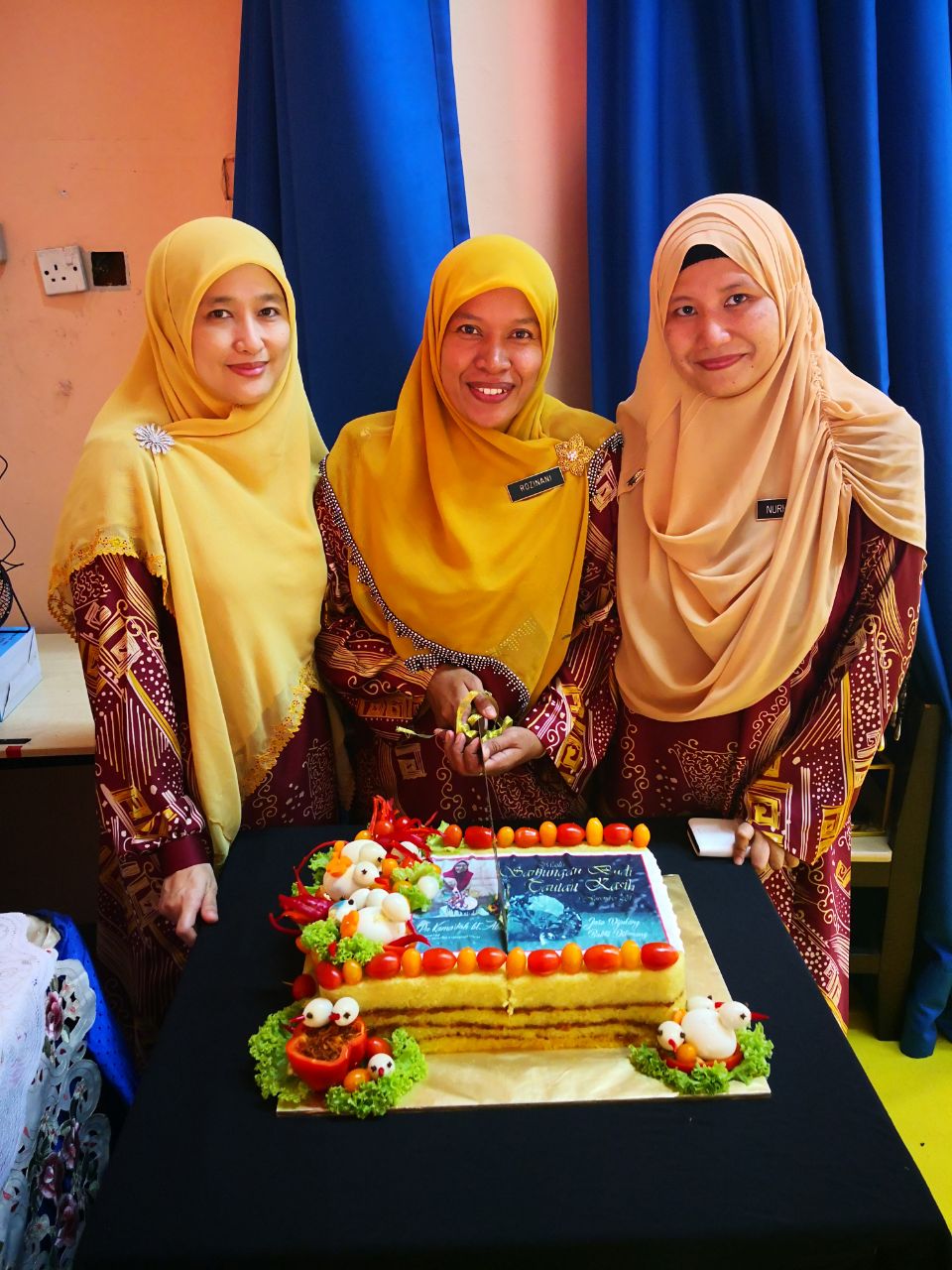 Majlis Persaraan Bertema Tradisional Melaka - GURU KAUNSELING NURHAIZA ...