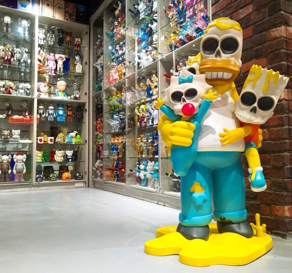 Four Feet Nuclear Family by Gondek featured Deconstructed #TheSimpsons