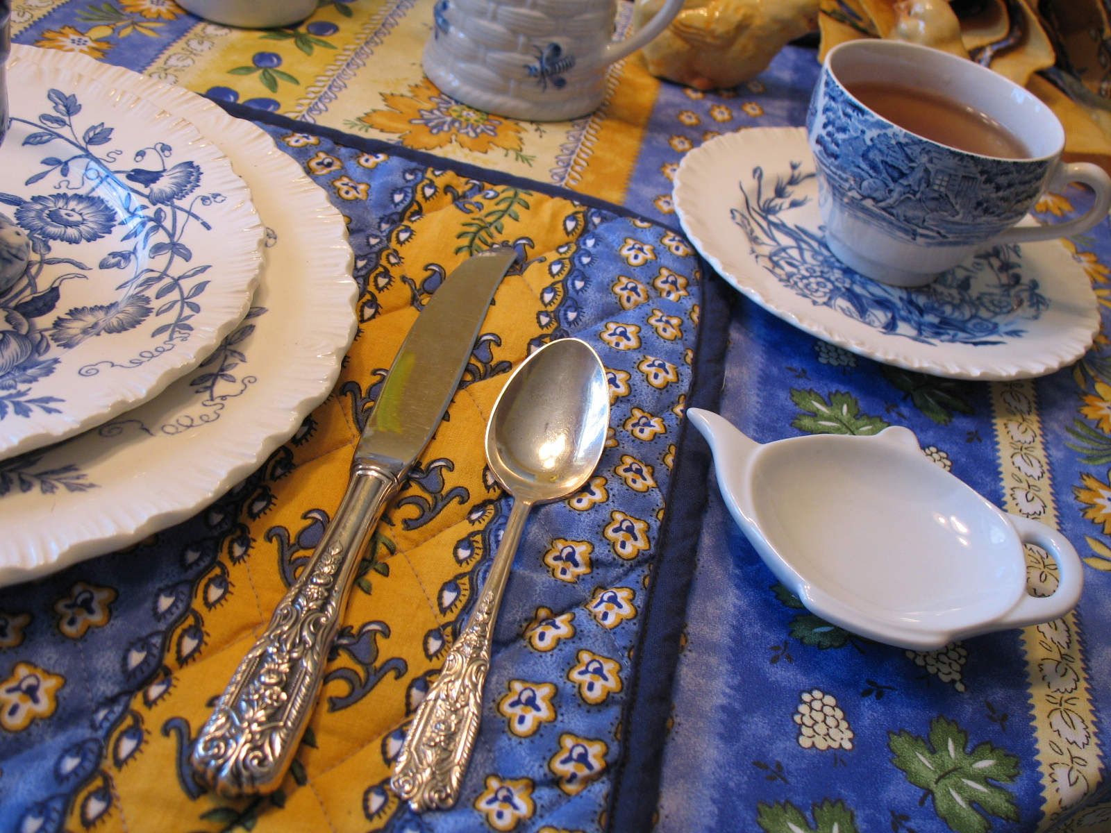 Miss Bloomers : Country French Breakfast Table