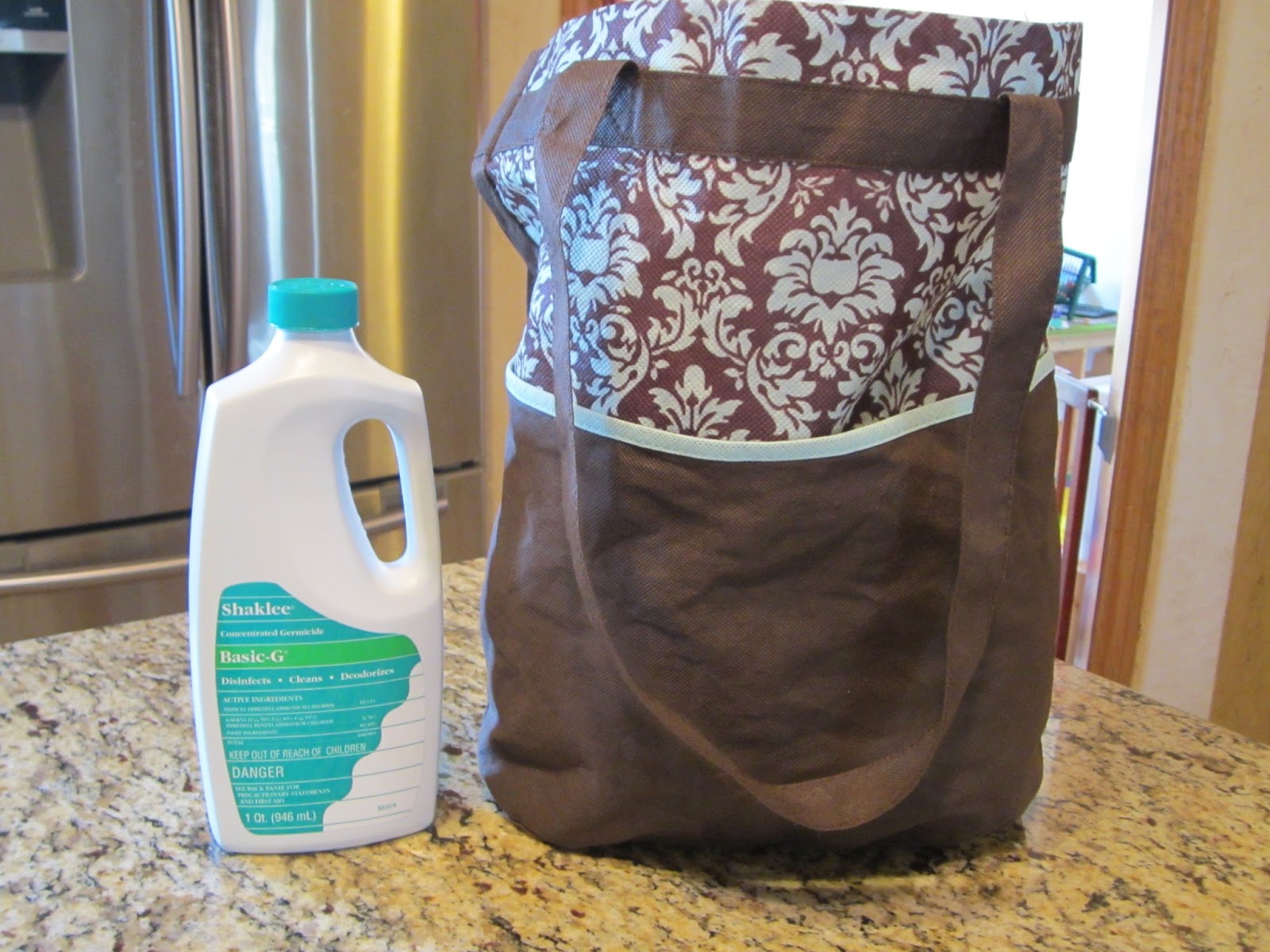 Healthy Life, Happy Life: Cleaning Our Reusable Shopping Bags