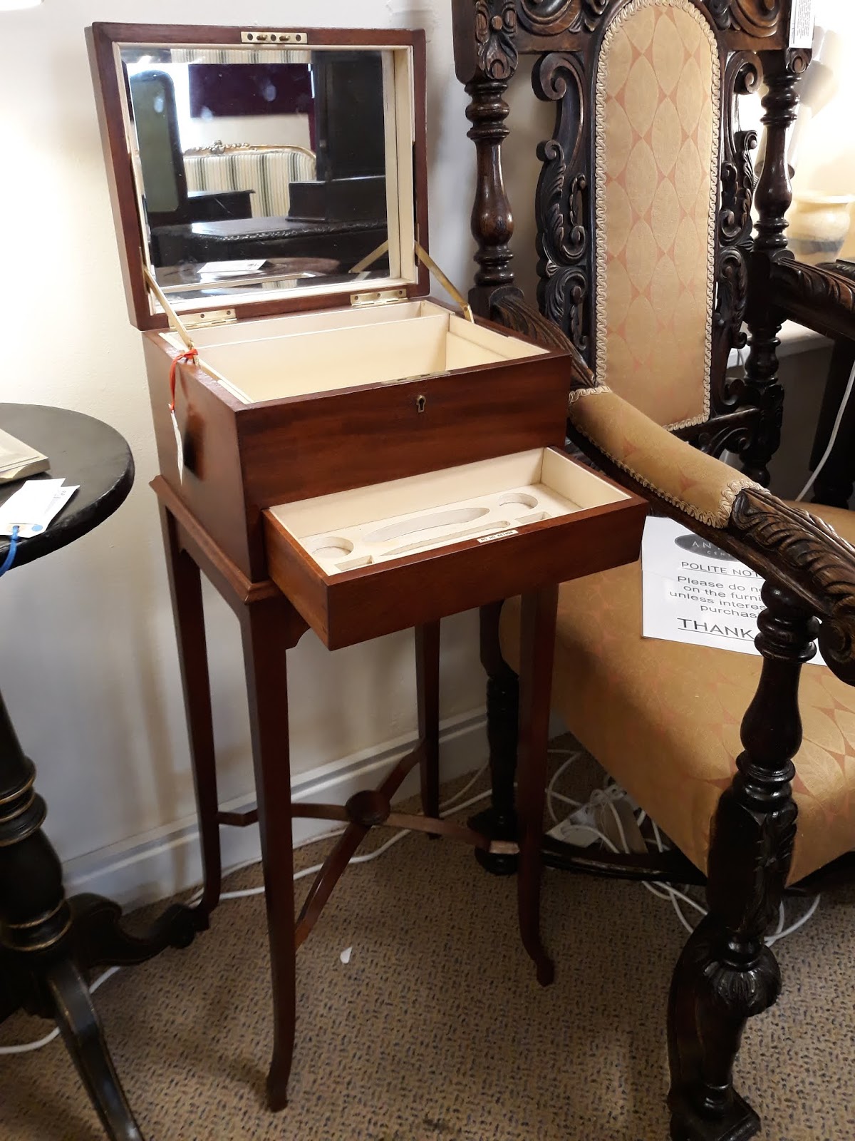 David Barron Furniture: Hemswell Antique Centre
