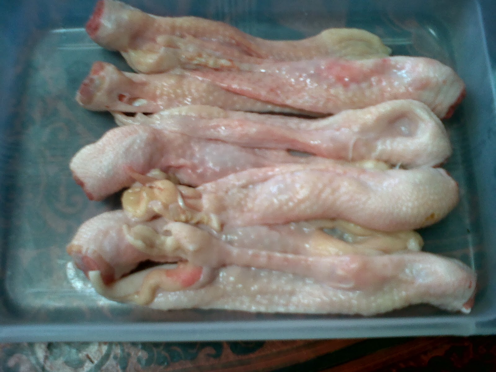 Paha Ayam Isi dan Saus Blackpepper | Astri's Pantry