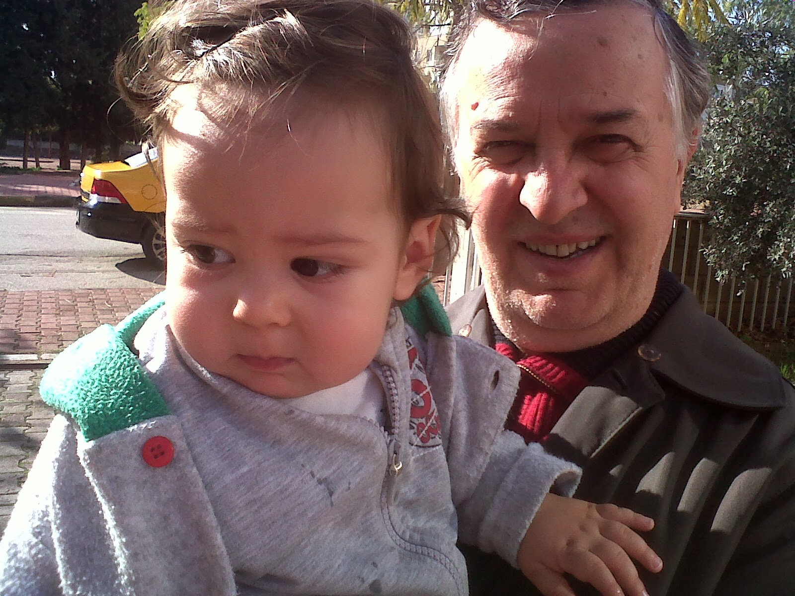 Yekta ile Mehmet YÖRÜKOĞLU: Anneanne & Dede ve Yekta