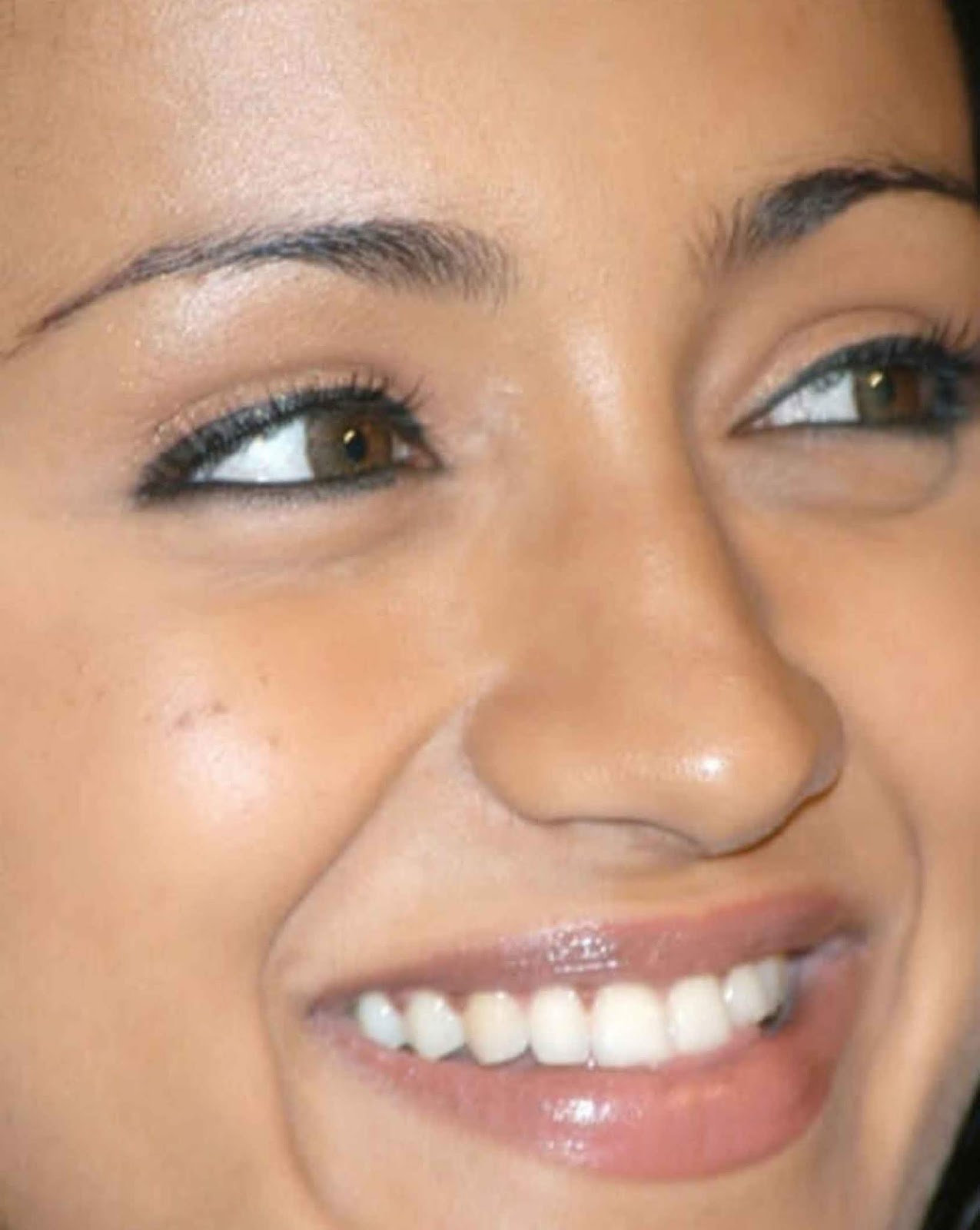 Actress Trisha Cute Face Expressions | Ezee Cinemas