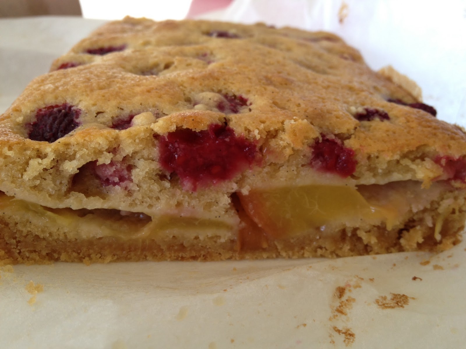 The Misadventurous Maker: Raspberry & Nectarine Slice