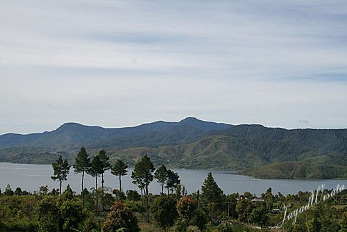 Wisata Danau Di Atas Dan Di Bawah (Danau Kembar) Sumatera Barat ...