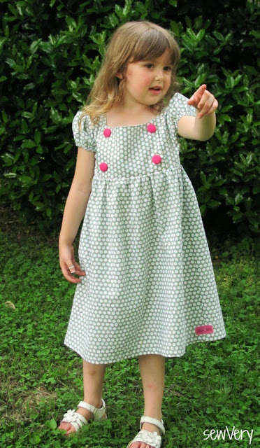 sewVery: Junebug Dress Pattern Test