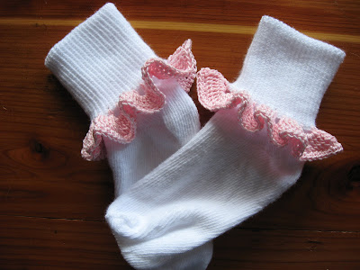 Tammy's Times: ~Crochet Pattern: Girls Ruffle Socks~