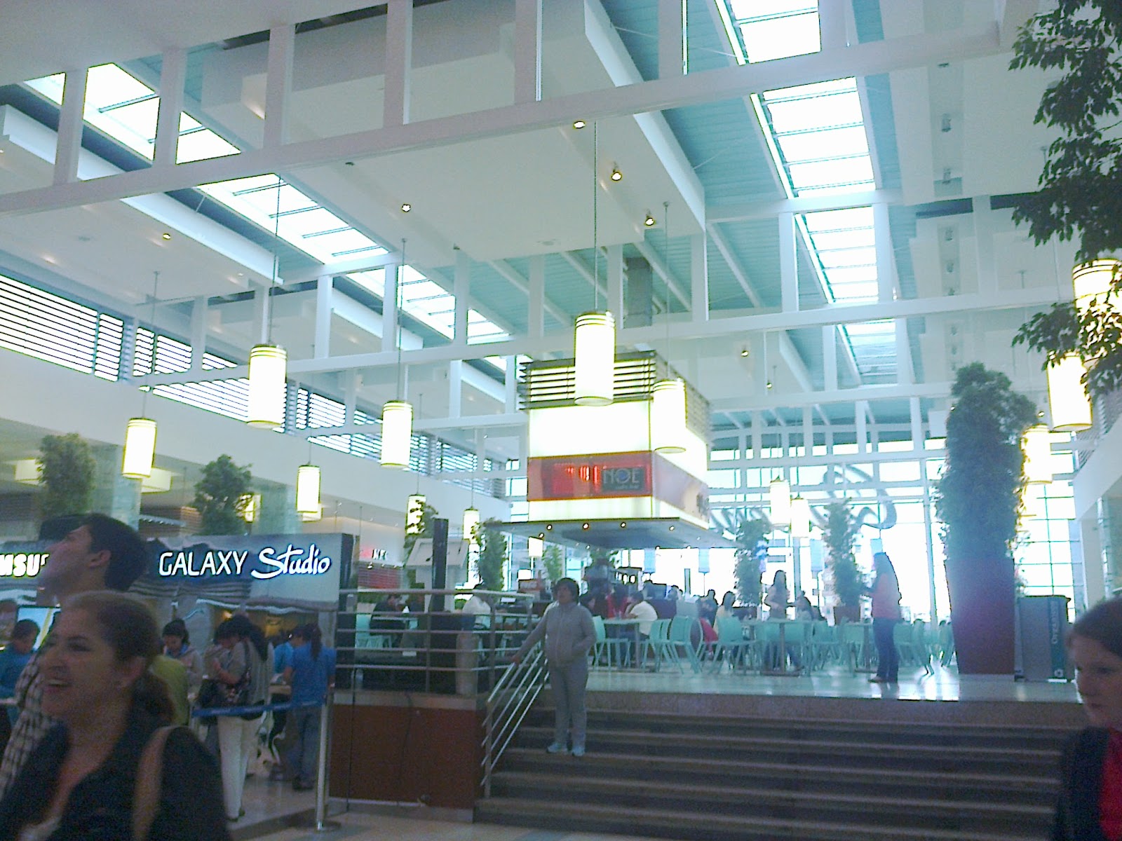 Centros Comerciales en Quito - Quicentro Shopping (Norte, Naciones Unidas)