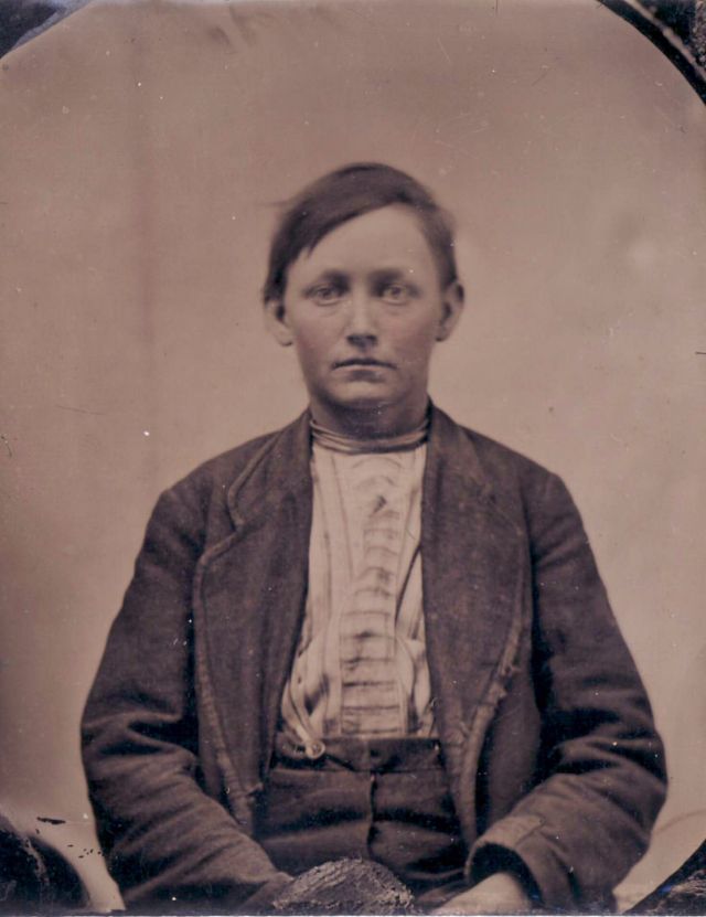 Victorian Waistcoat Fashion – 25 Charming Vintage Photos of Teen Boys ...