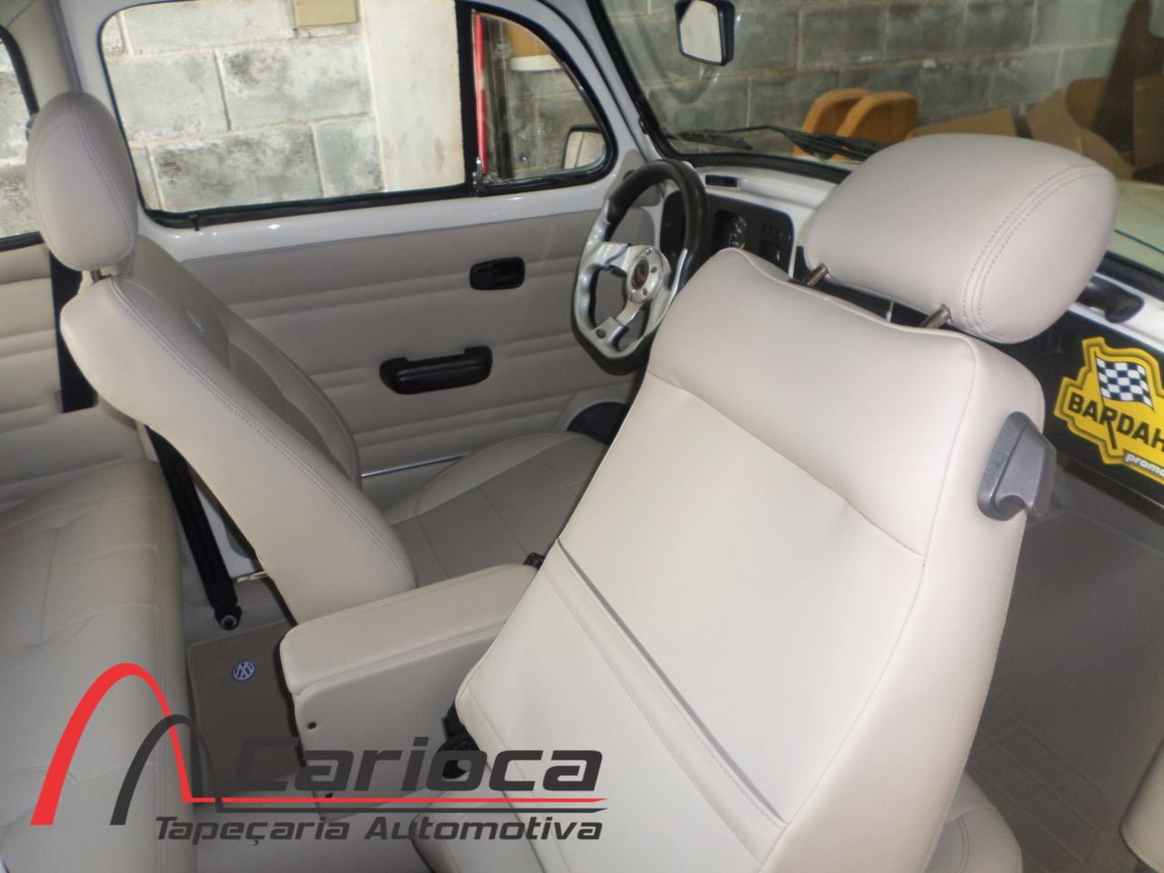 CARIOCA TAPEÇARIA: Fusca Branco (interior bege) Carioca Tapeçaria ...