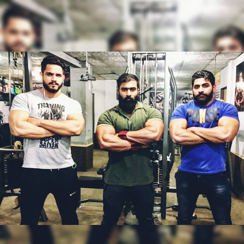 world bodybuilders pictures: paki lahori bodybuilder and fitness ...