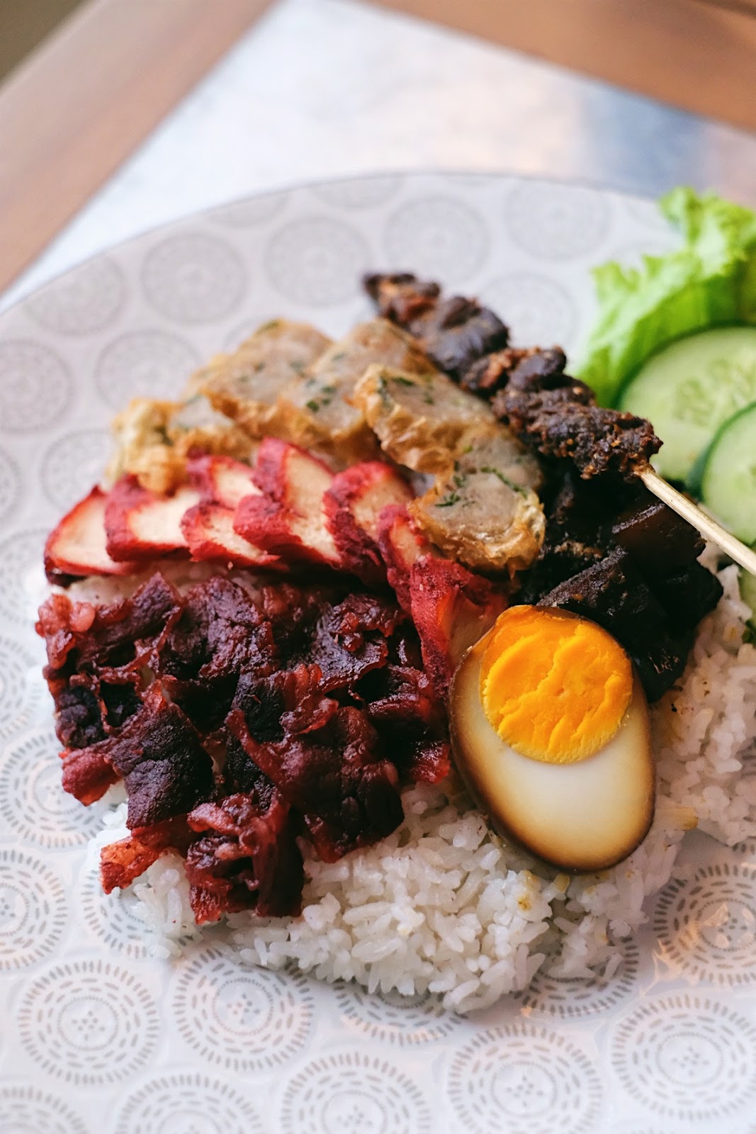 GOPEK RESTAURANT AT GRAND INDONESIA - INDONESIAN PERANAKAN STREET FOOD ...