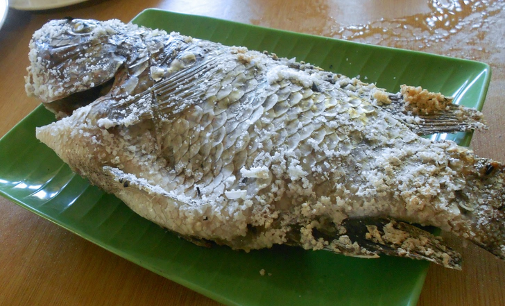 How to Make Chinese Fish Grilled in Salt Asian Cooking Recipe Cuisine