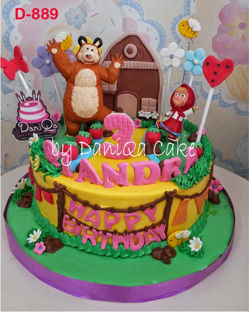 Sweety by Daniqa: Kue Ulang tahun Marsha and the bear