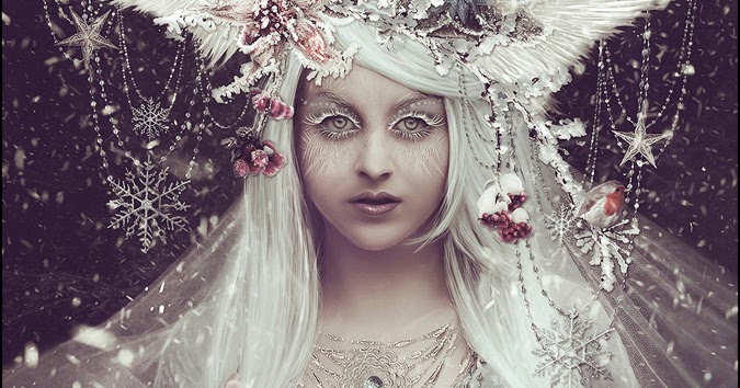 The Witch of Stitches: 21 Days of the Winter Solstice 8