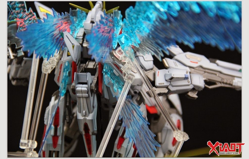 MG 1/100 Build Strike Gundam + Universe Booster + Homemade Backpack ...