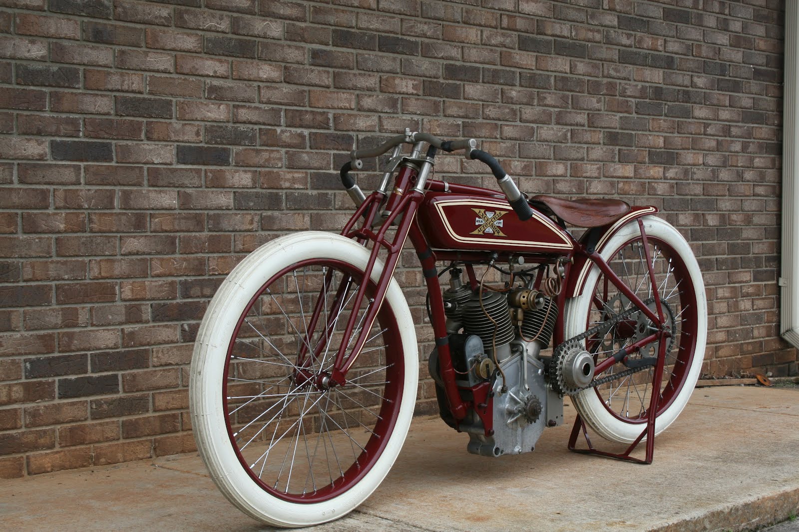 Fast is fast...: 1916 Excelsior board track racer.