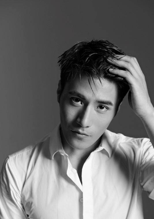 This Guy's World: Just Because - Leon Lee