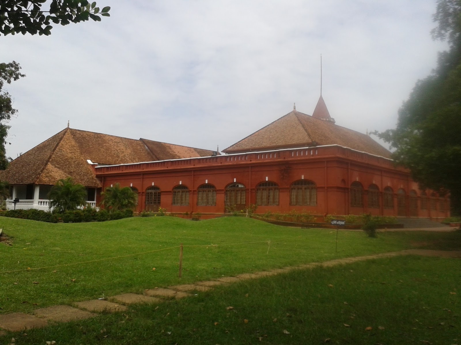 explorerkerala.com: Kanakakunnu Kottaram, Thiruvananthapuram, Kerala, India