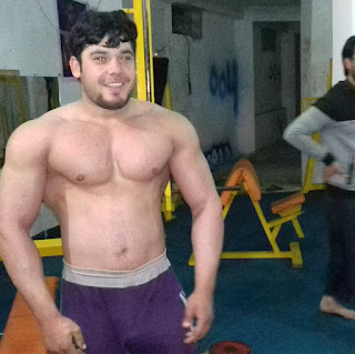 world bodybuilders pictures: pakistani bodybuilder mister junior of dir ...