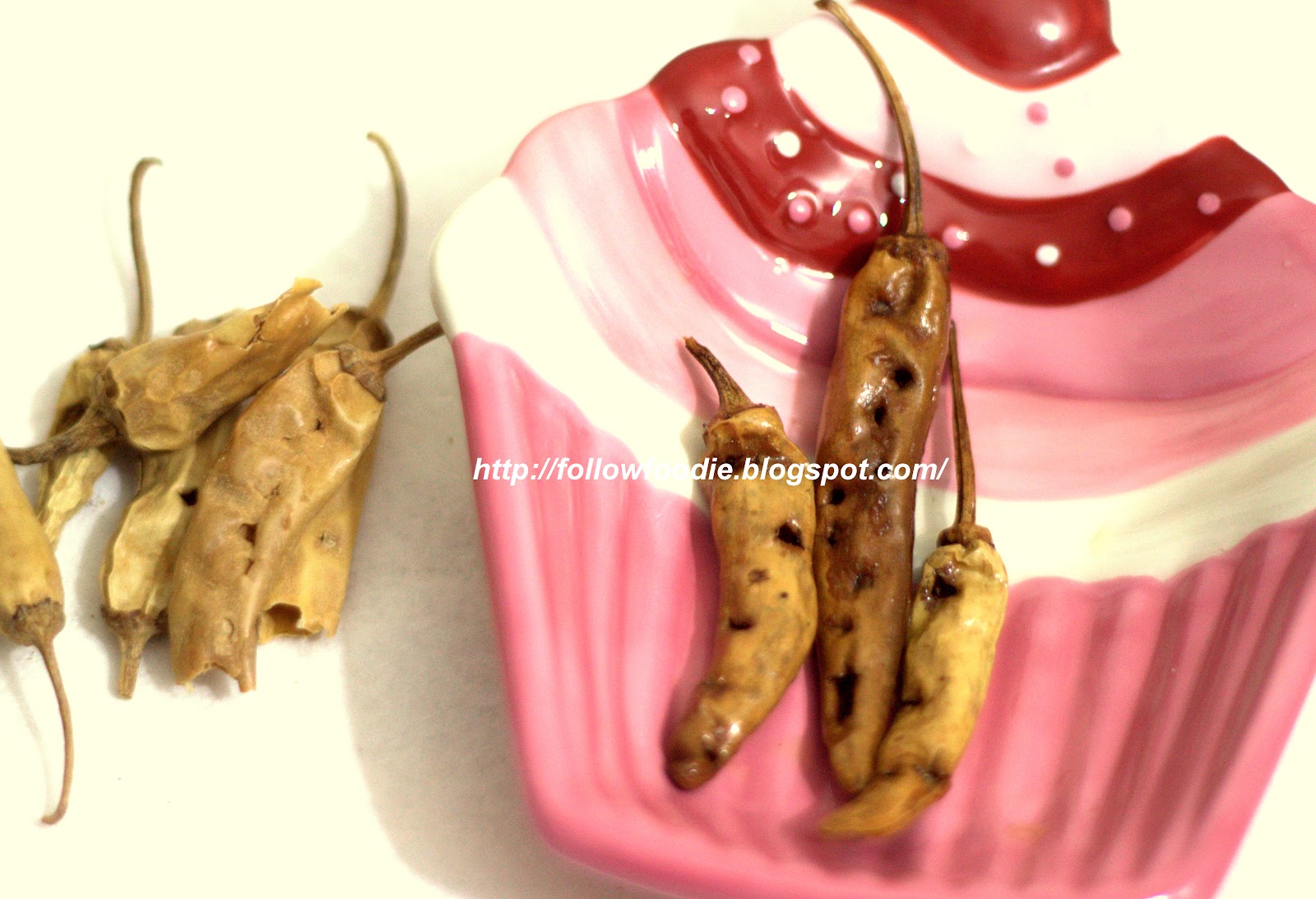 Follow foodie: Sun dried Green chillies / Mor Milagai